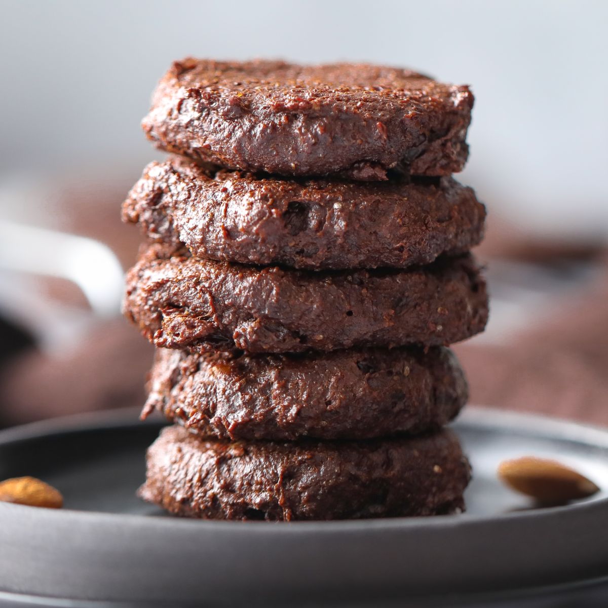 Whole30 Cookies with Bananas and Chocolate - All Nutritious