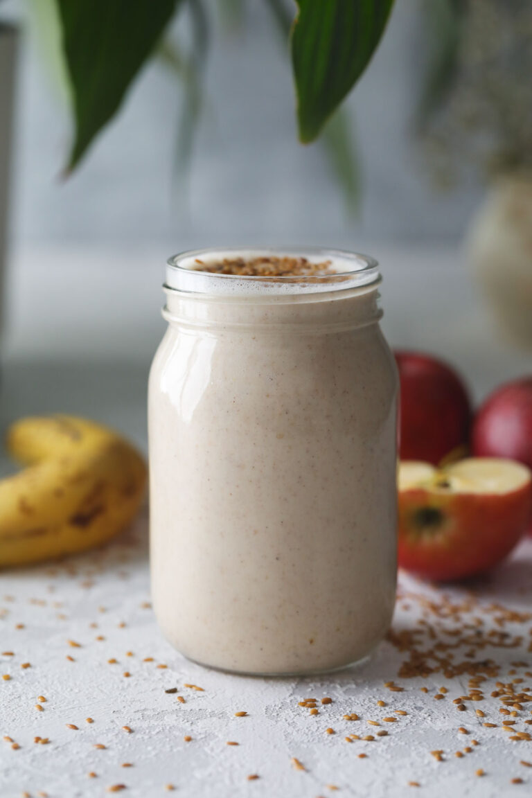 Apple Banana Smoothie - All Nutritious