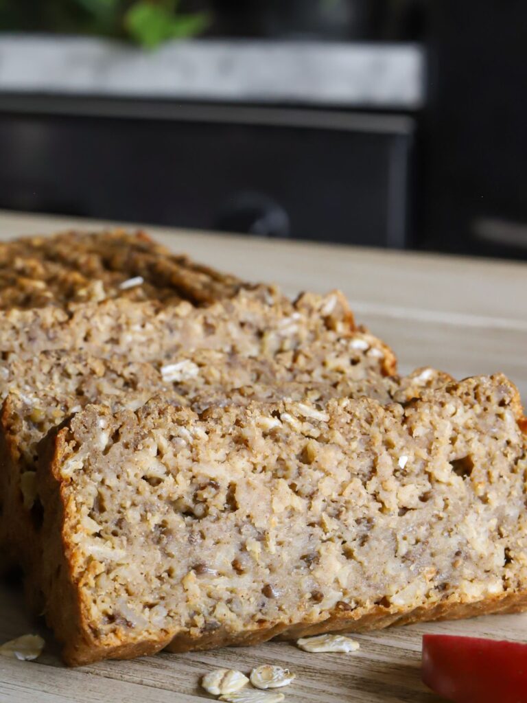Flourless Oatmeal Apple Cake - All Nutritious
